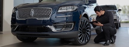 Lincoln Vehicle Showroom